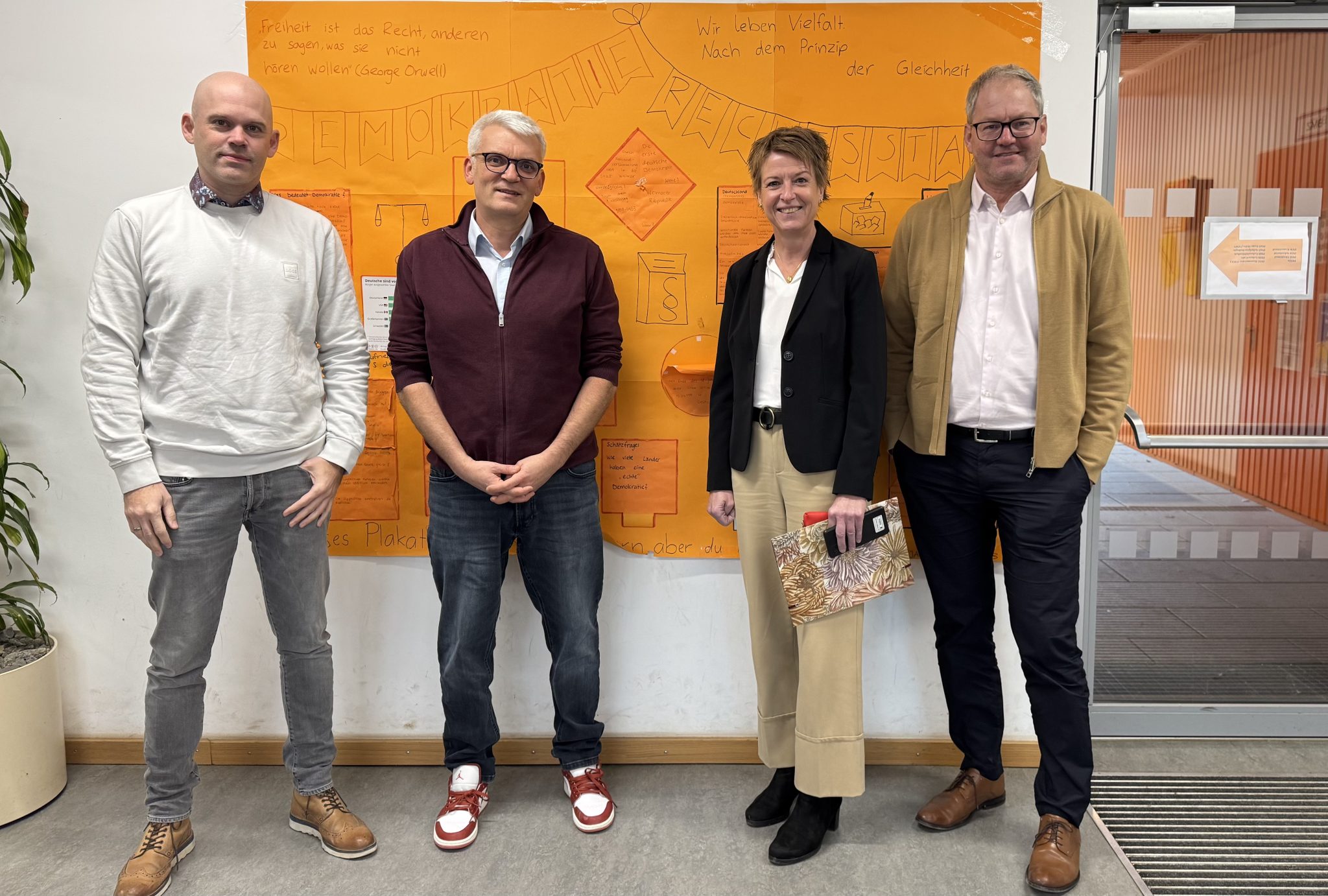 Startseite - Städtische Erich Kästner-Realschule